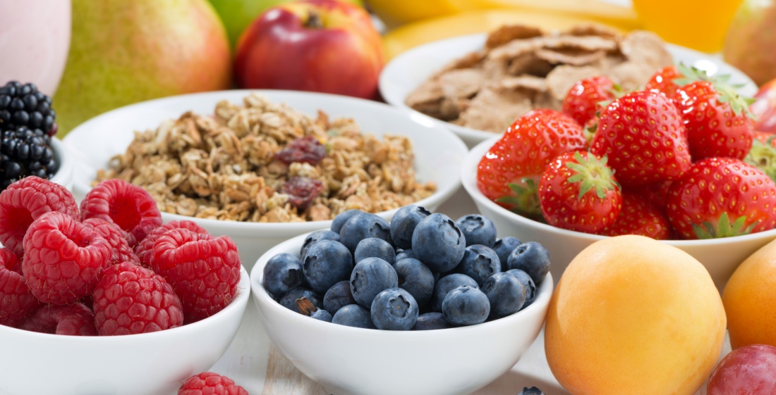 Saako iltakuuden jälkeen vielä syödä? | Kauneus & Terveys